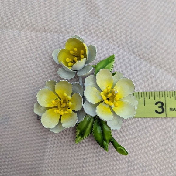 Vintage | Jewelry | Large Vintage White Enameled Flower Brooch | Poshmark